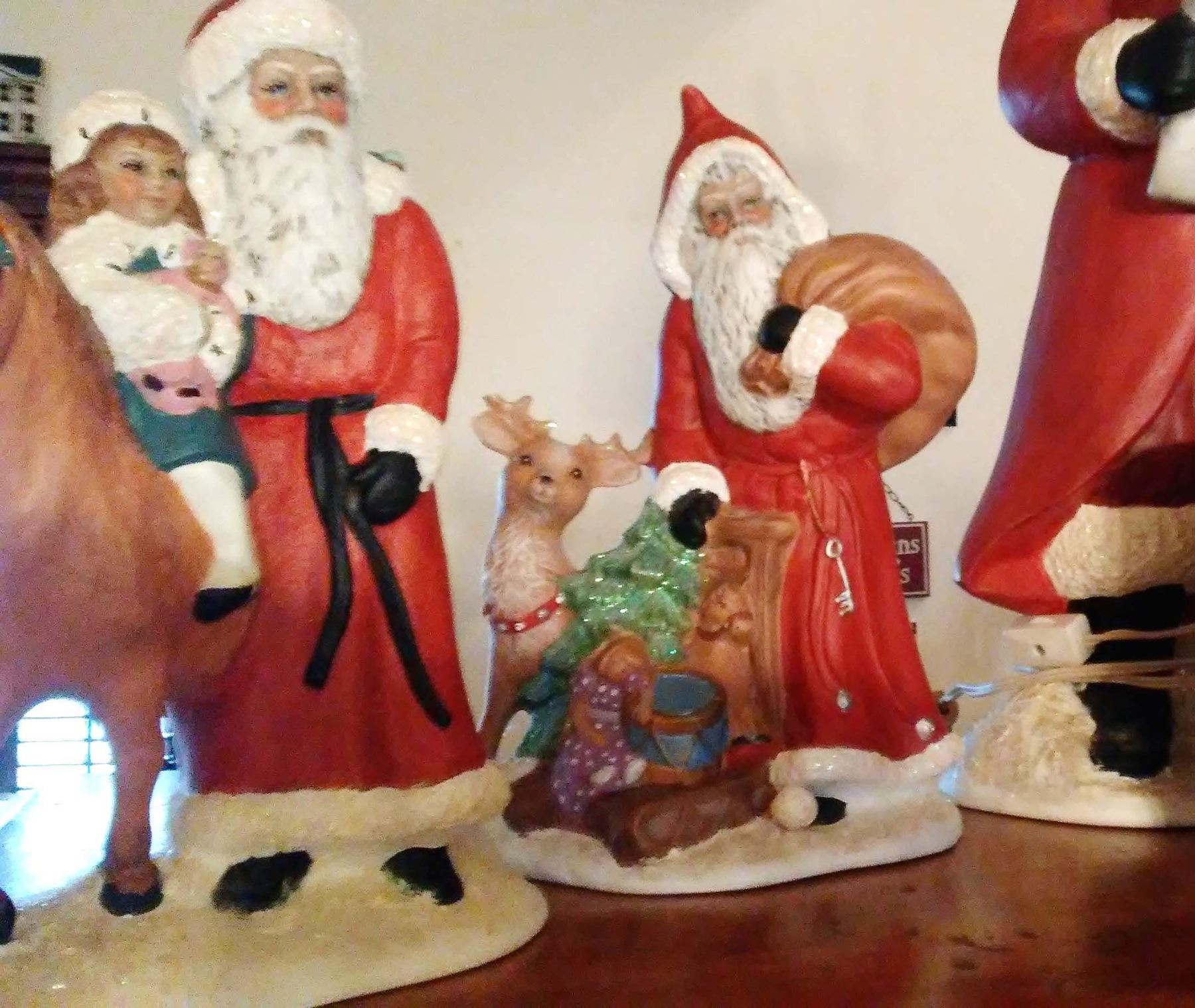 Collection of Beautiful Vintage Santa Handmade Ceramics, Very High Quality