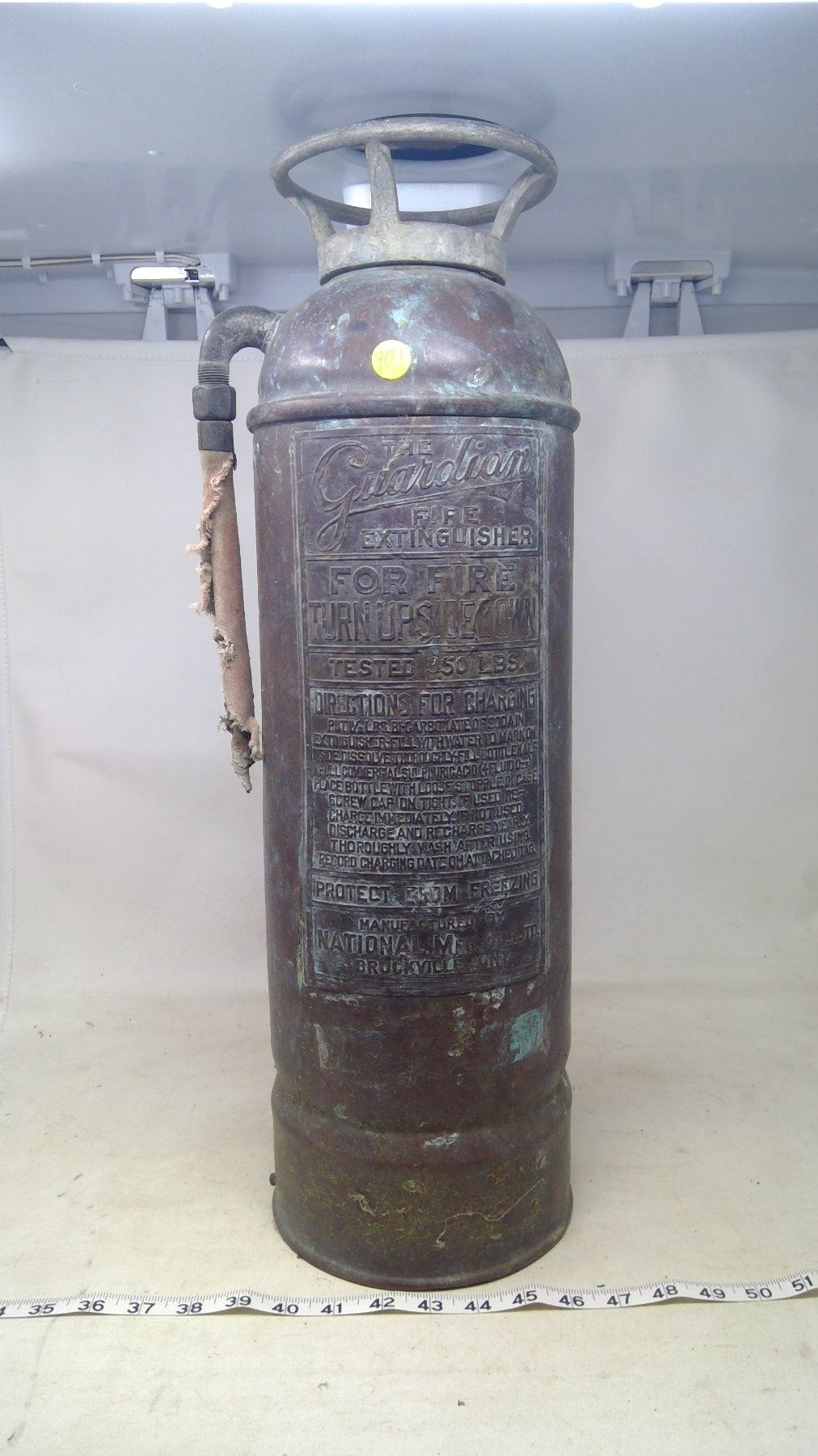 OLD 'THE GUARDIAN' FIRE EXTINGUISHER MANUFACTURED BY NATIONAL MFG. CO ...
