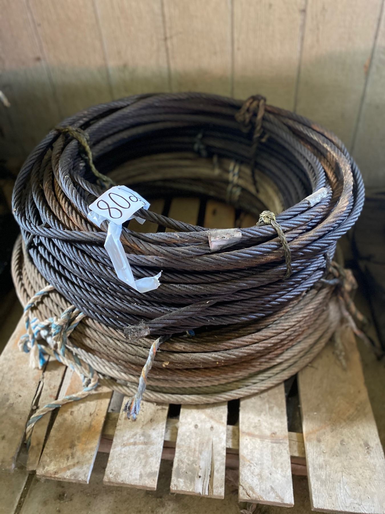 IN WH / 5/8” Wire Cable