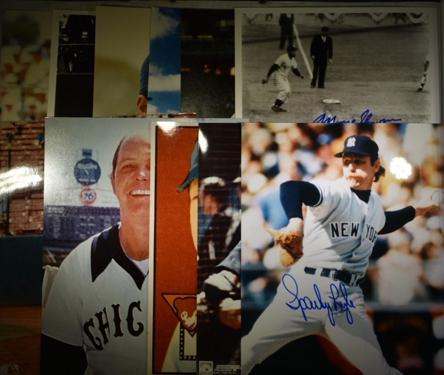 11 BASEBALL PICTURES WITH SIGNATURES- AS IS!!