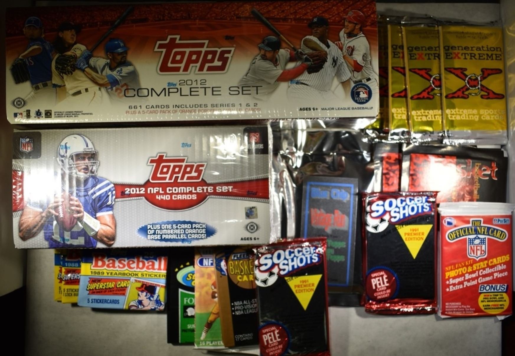 MISC. SPORTS COLLECTOR'S LOT- SEE PHOTOS