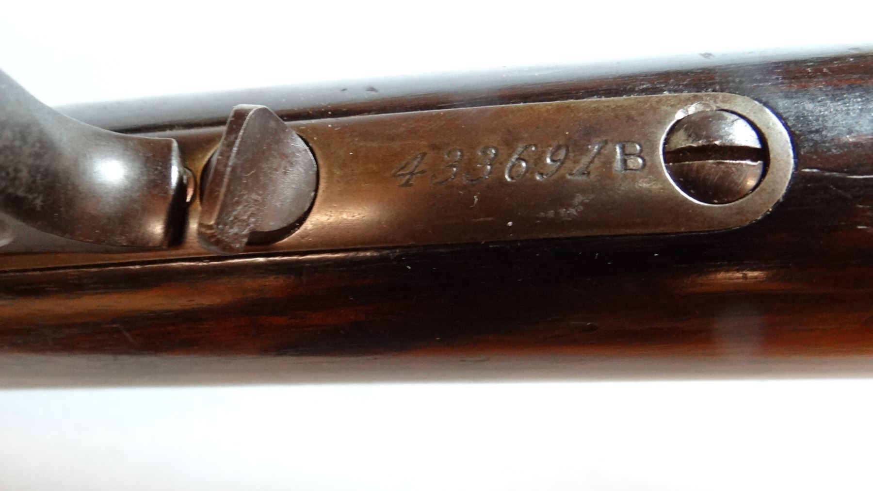 Win. 1873 rifle, .38-40, 24" rd bbl, bright bore, some pitting on ...