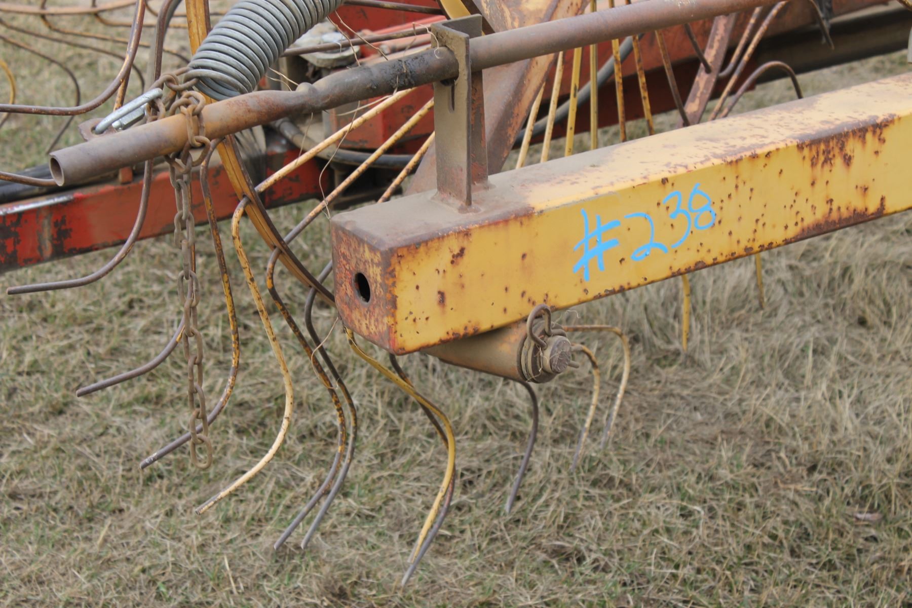 TONUTTI V12 12 WHEEL HAY RAKE