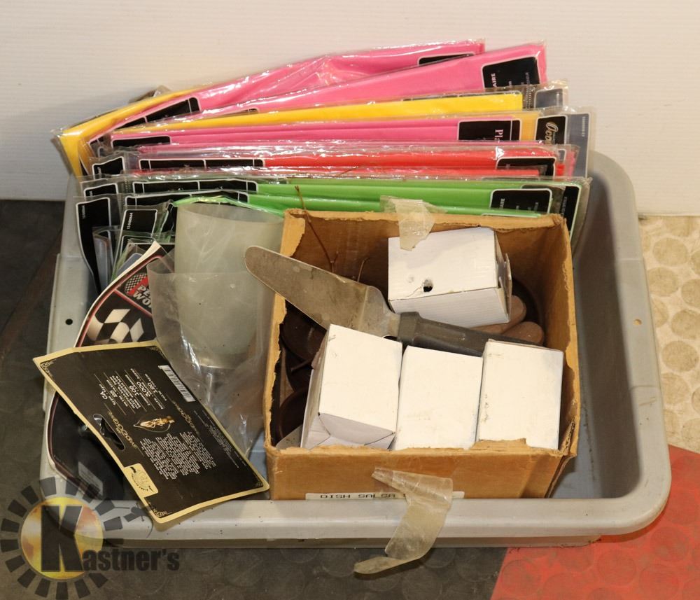 BOX OF MISCELLANEOUS ITEMS - Kastner Auctions