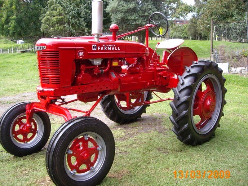 1947 Farmall HV