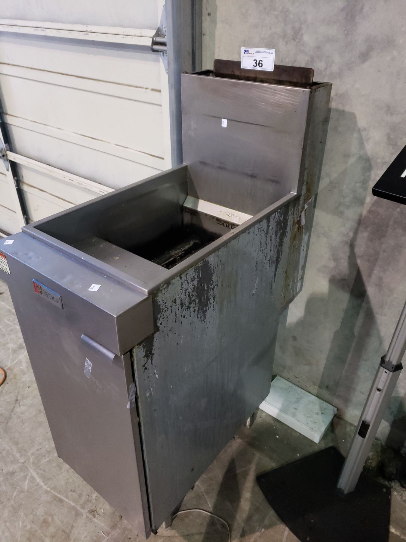 WOLF DEEP FRYER wolf-deep-fryer
