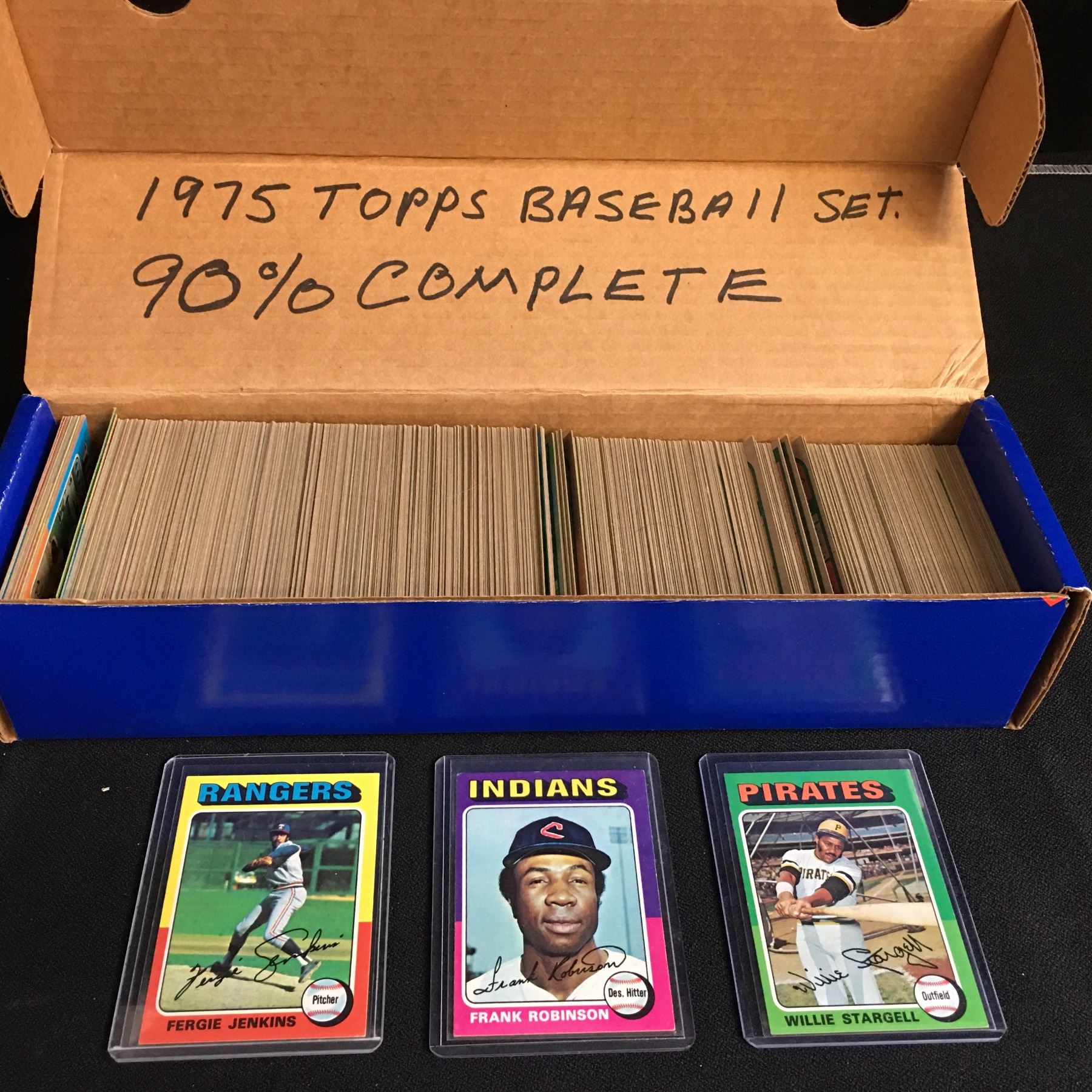1975 Topps Baseball Card Set (90% Complete)