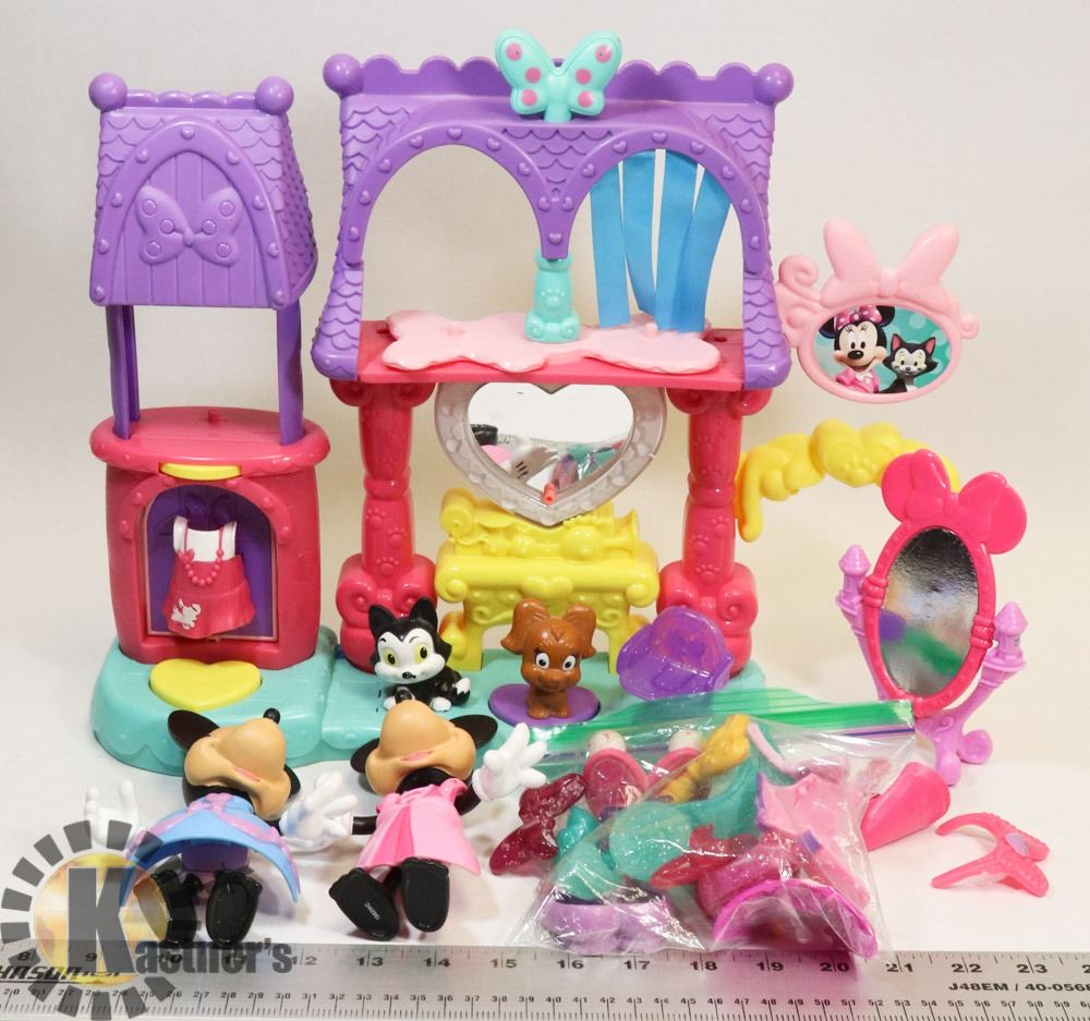 DISNEY MINNIE MOUSE PLAYHOUSE AND ACCESSORIES