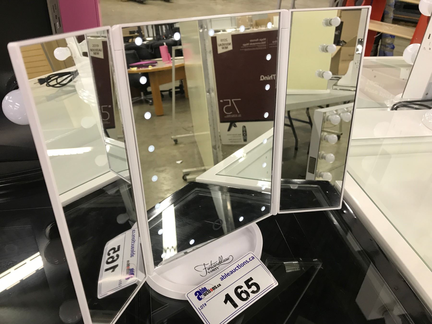 LED LIGHTED TRI-FOLD VANITY MIRROR, ULTRA BRIGHT 21 LEDS, 180 DEGREE ... LED LIGHTED TRI-FOLD VANITY MIRROR, ULTRA BRIGHT 21 LEDS, 180 DEGREE ...