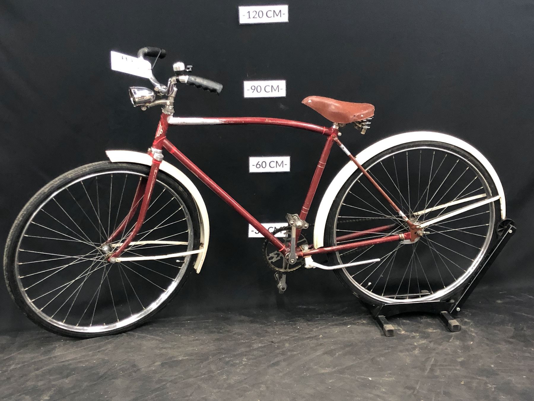 VINTAGE RED CCM SINGLE SPEED CRUISER BIKE - Able Auctions VINTAGE RED CCM SINGLE SPEED CRUISER BIKE - Able Auctions