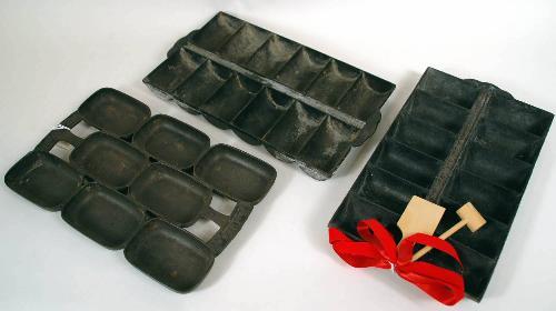 Antique Cast Iron Baking Molds Pans