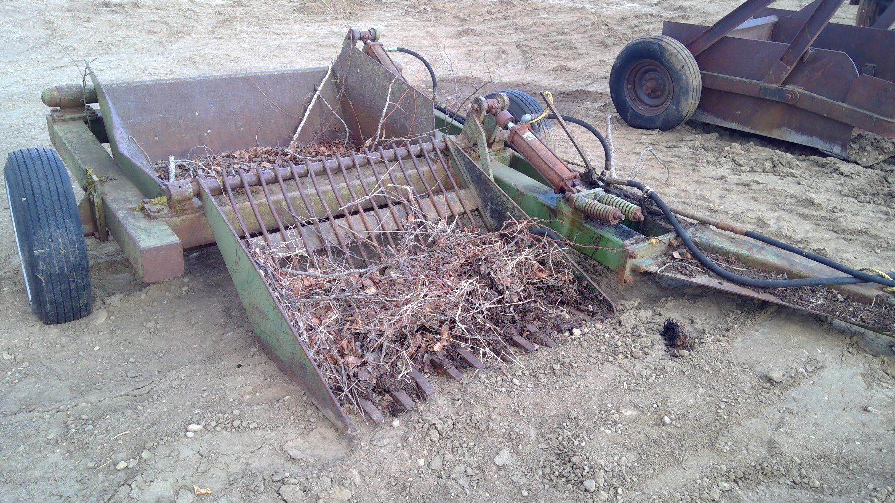 ROCK PICKER - Schmalz Auctions