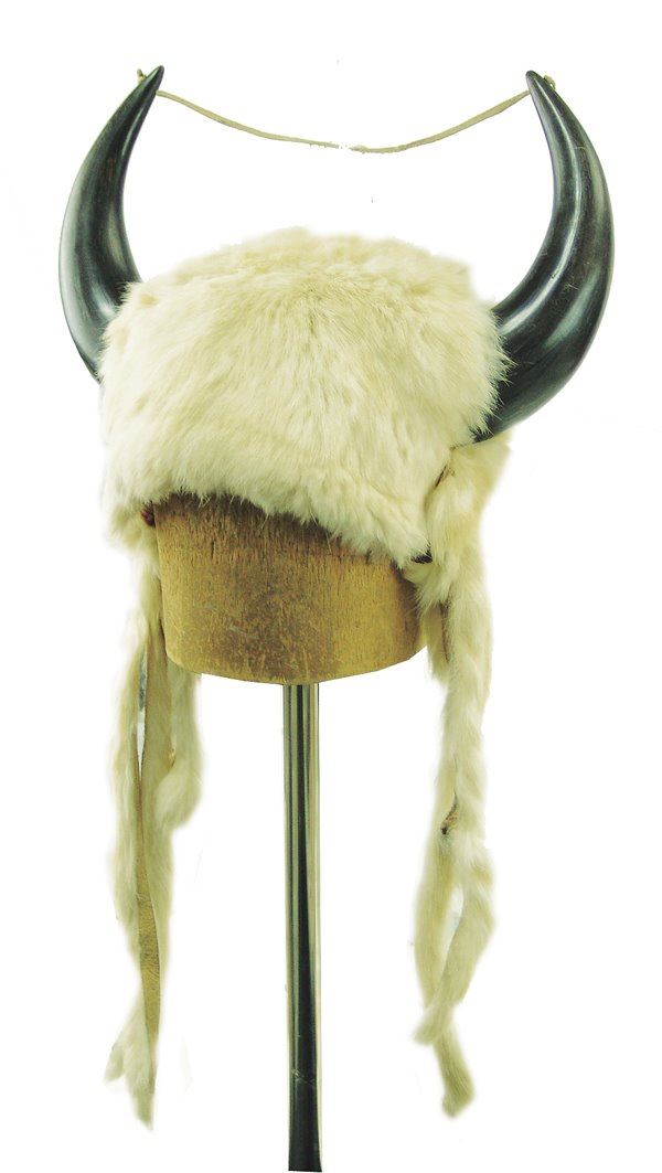 Plateau Buffalo Horn Bonnet