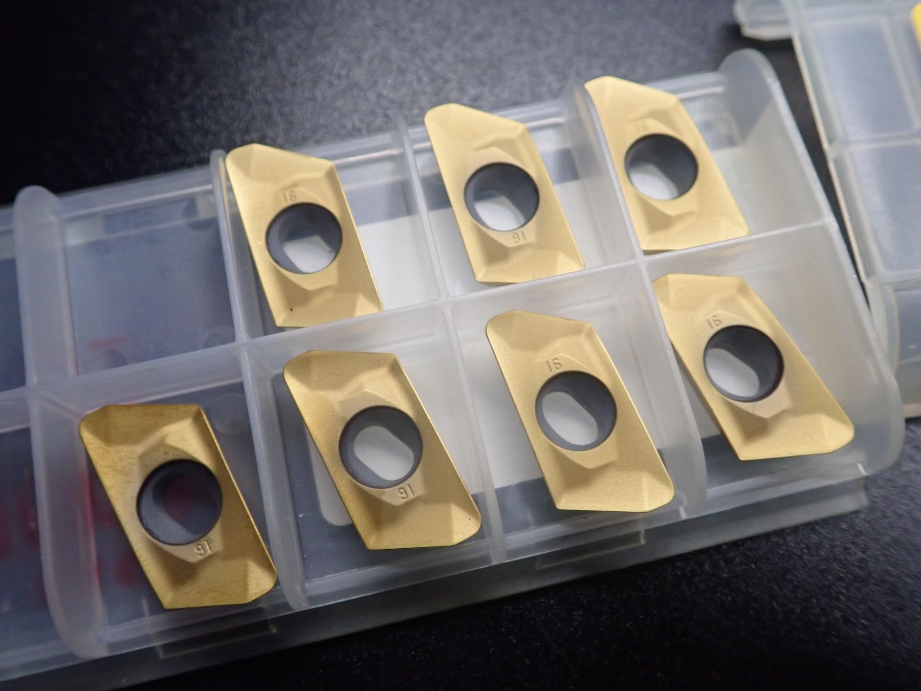 New Kennametal Carbide Milling Inserts New Kennametal Carbide Milling Inserts