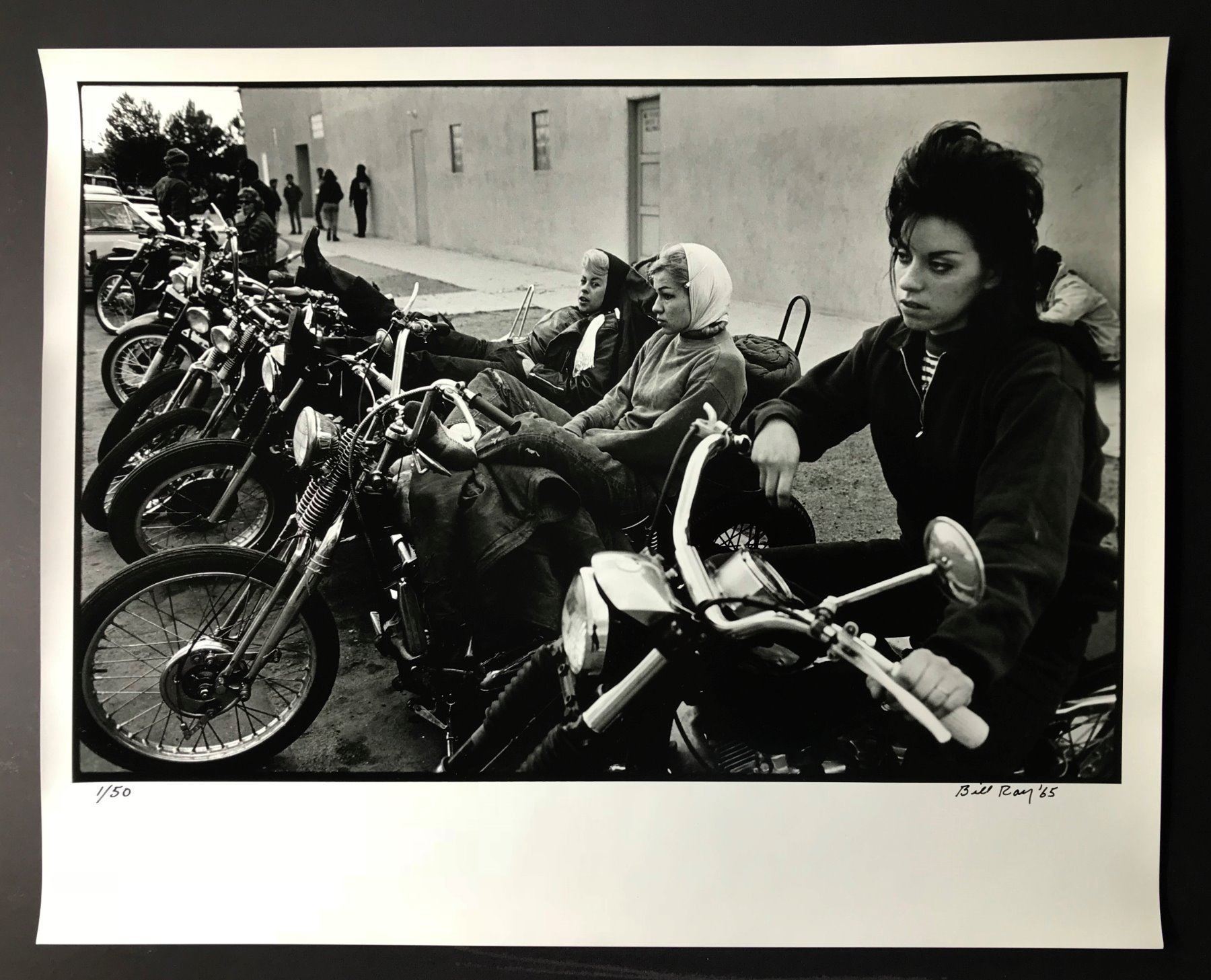 BILL RAY - OLD LADIES.