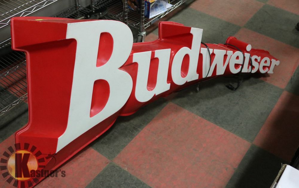 1980'S 5 FOOT BUDWEISER LIGHT UP SIGN WORKS
