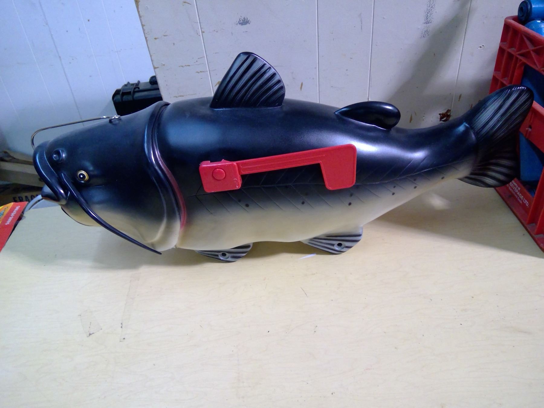 Rivers Edge Catfish Mailbox
