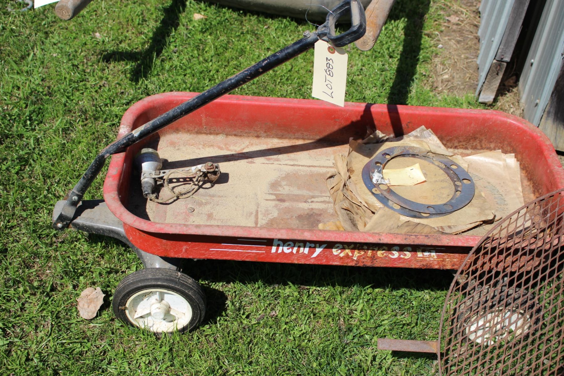 Henry Express Red Wagon