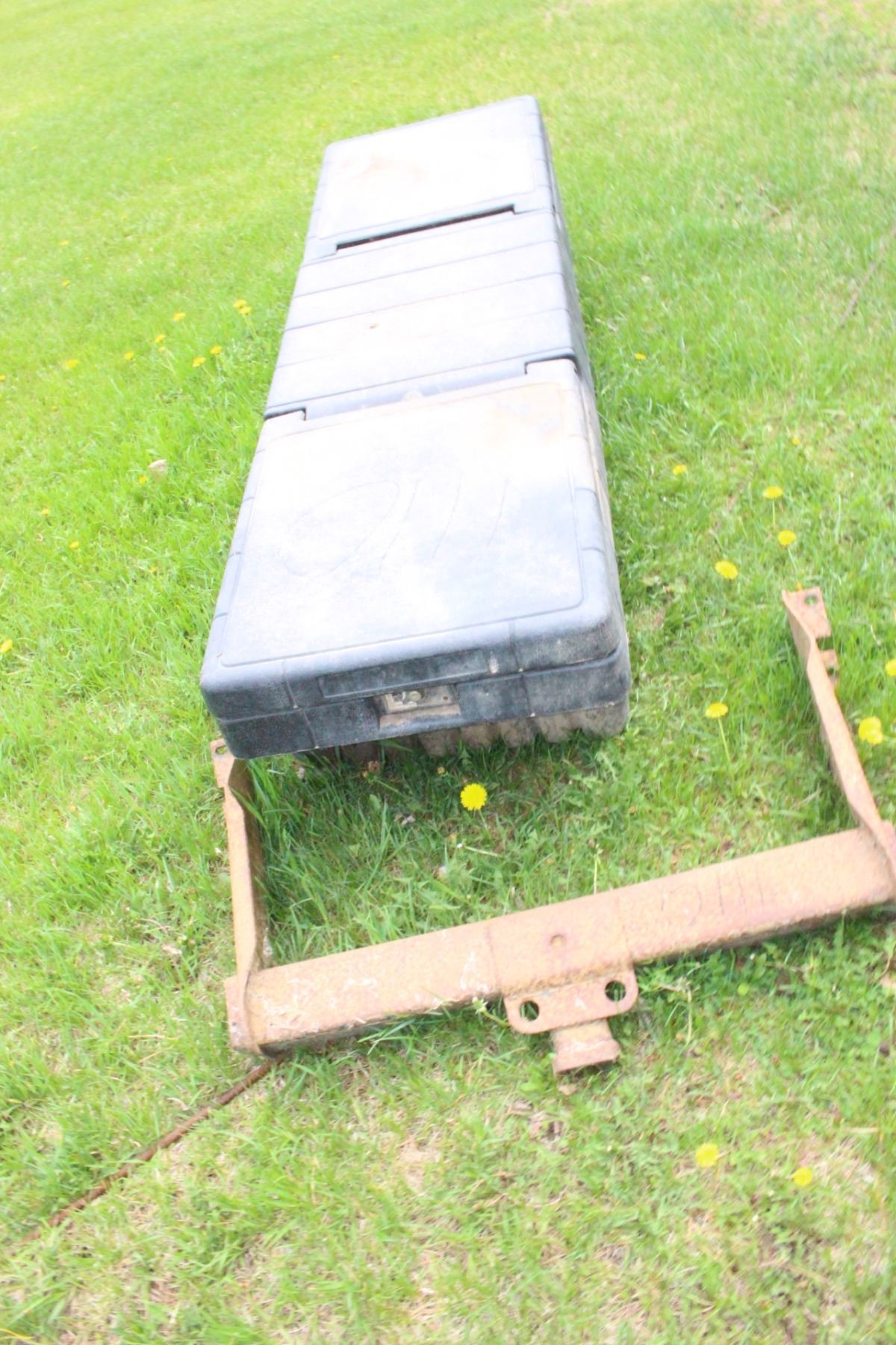 Pick-up Truck Utility Box and Hitch