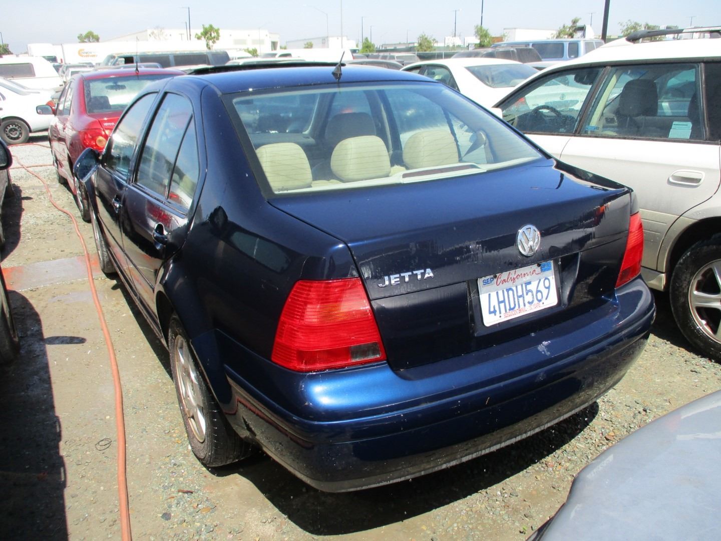 VW JETTA 2000 T-DONATION