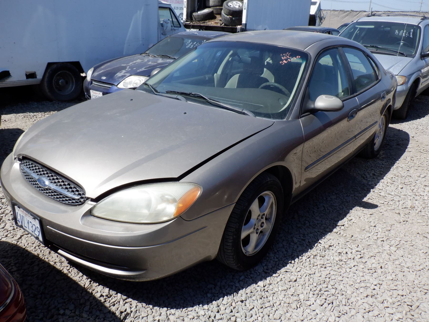 2002 Ford Taurus