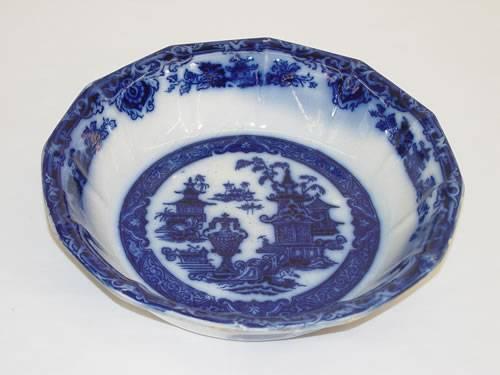 10 3/4 FLOW BLUE TEMPLE PATTERN POTATO