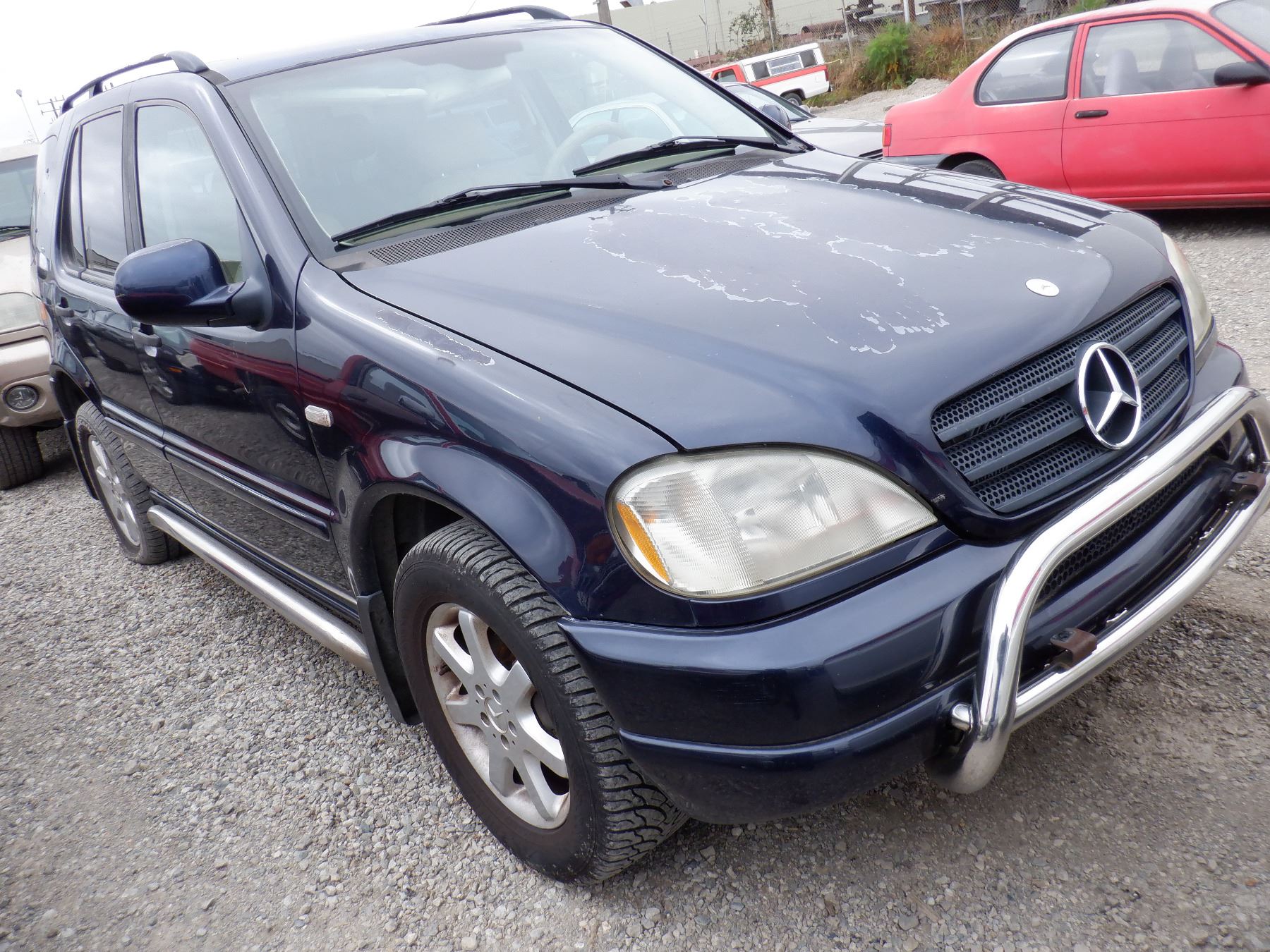 2000 Mercedes-Benz M-Class