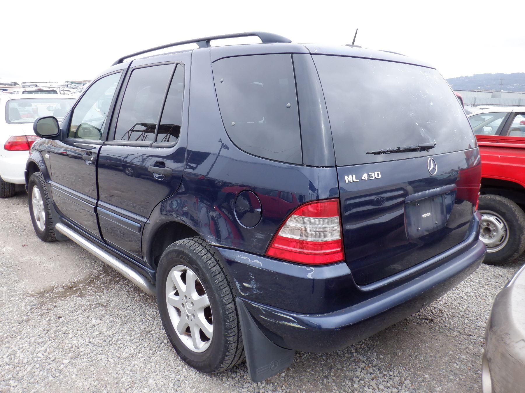 2000 Mercedes-Benz M-Class