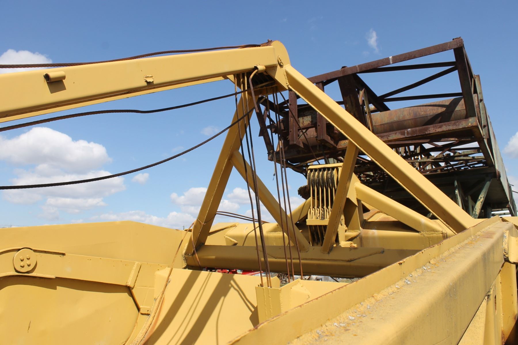 10' WIDE YELLOW CABLE SCRAPER