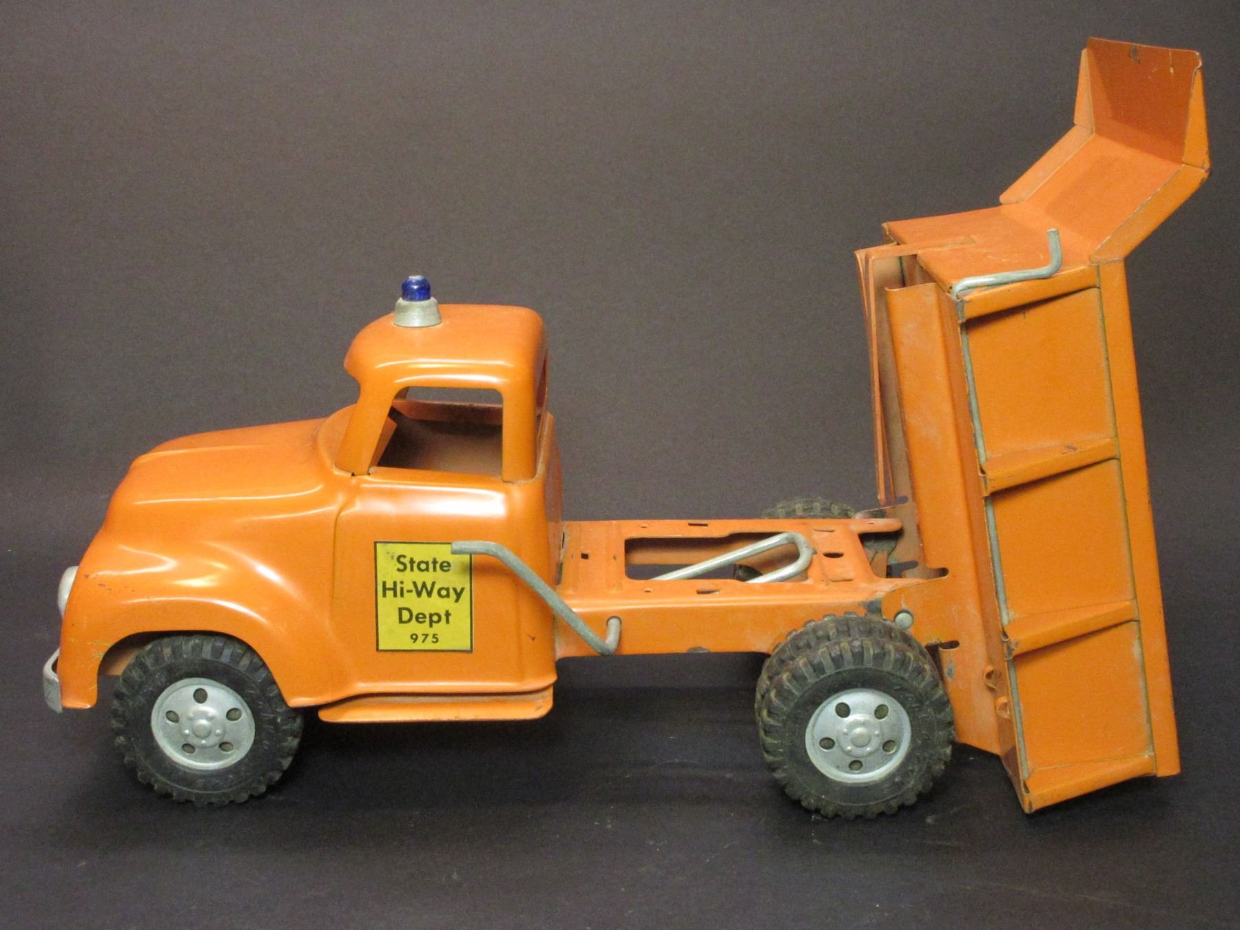 5 Piece Tonka State Hi-Way Dept Set- 5 Road Signs