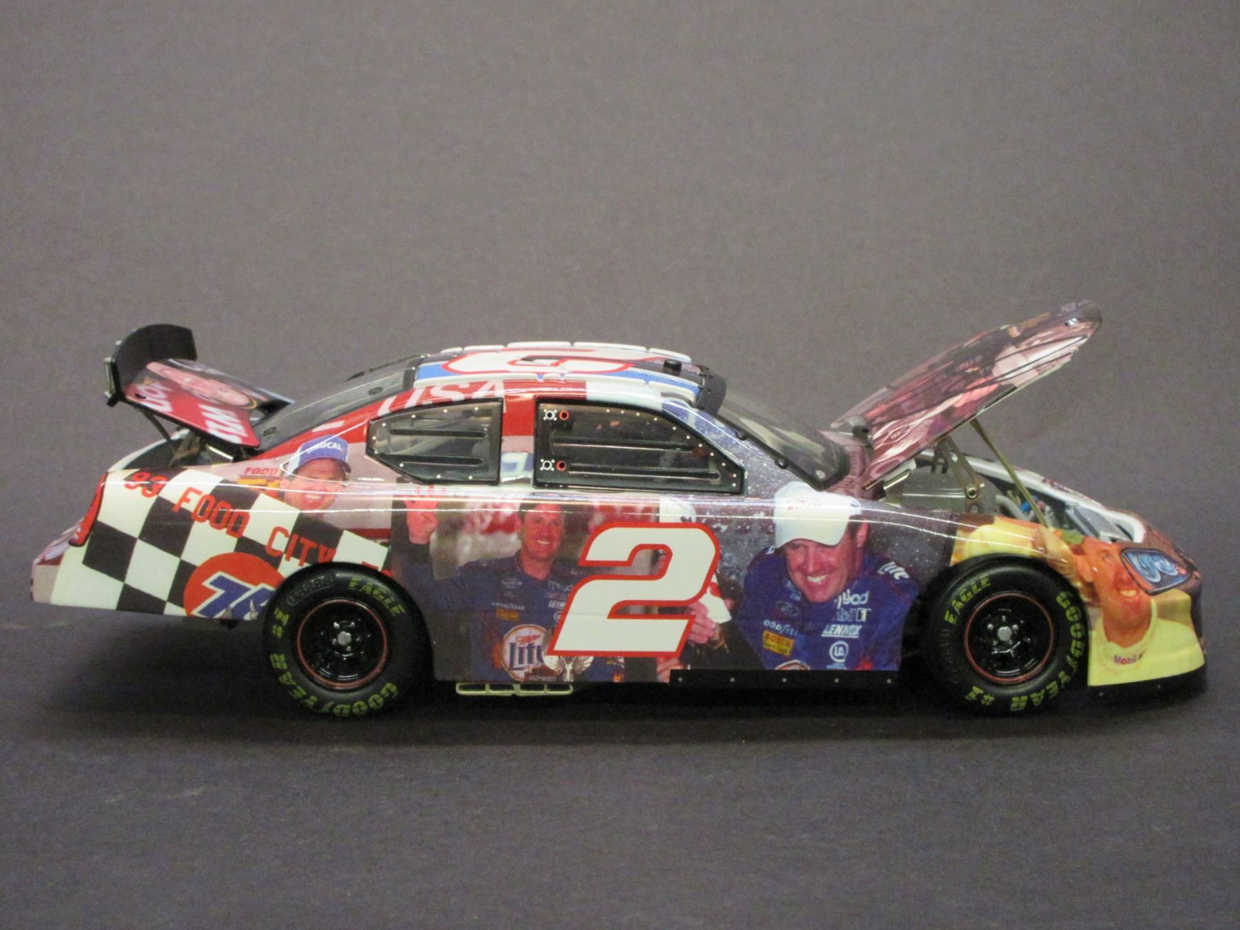 Signed Rusty Wallace 2005 Charger Elite Car- 9X Bristol Winner- 1/502 ...