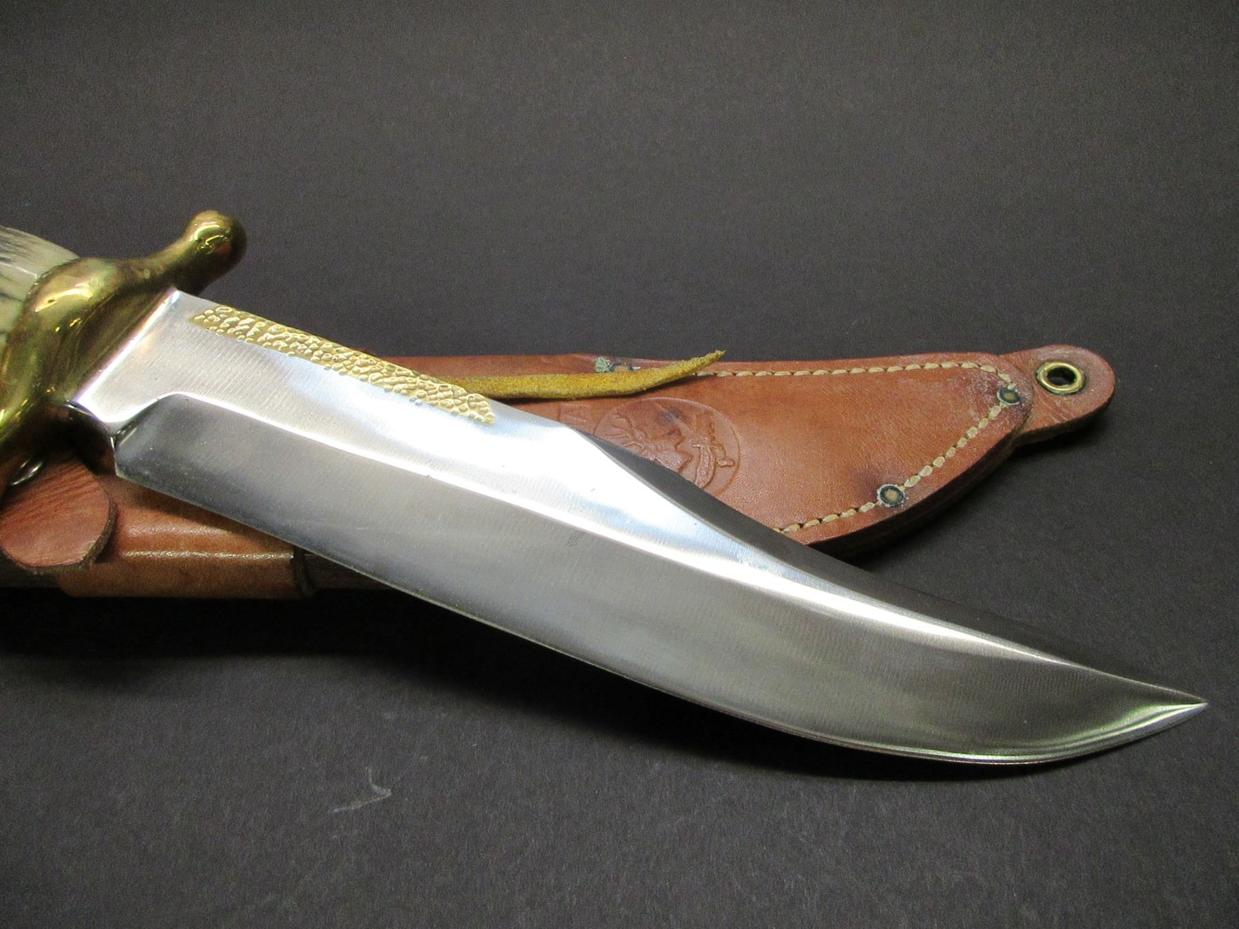 Signed RH Ruana Bullwhip 1981 40A Bowie Knife- Brass Parry Strip ...