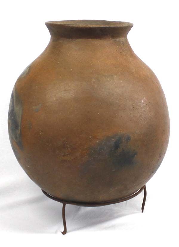 Large Historic Tohono O'odham Pottery Water Olla