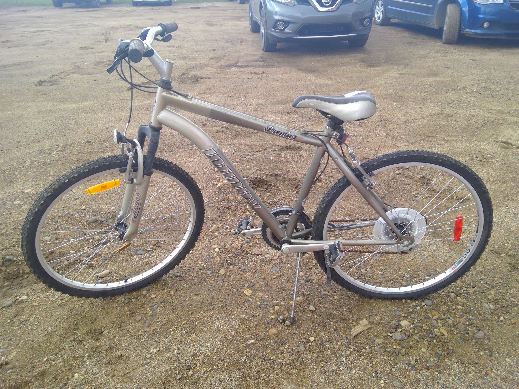 MEN'S INFINITY MOUNTAIN BIKE