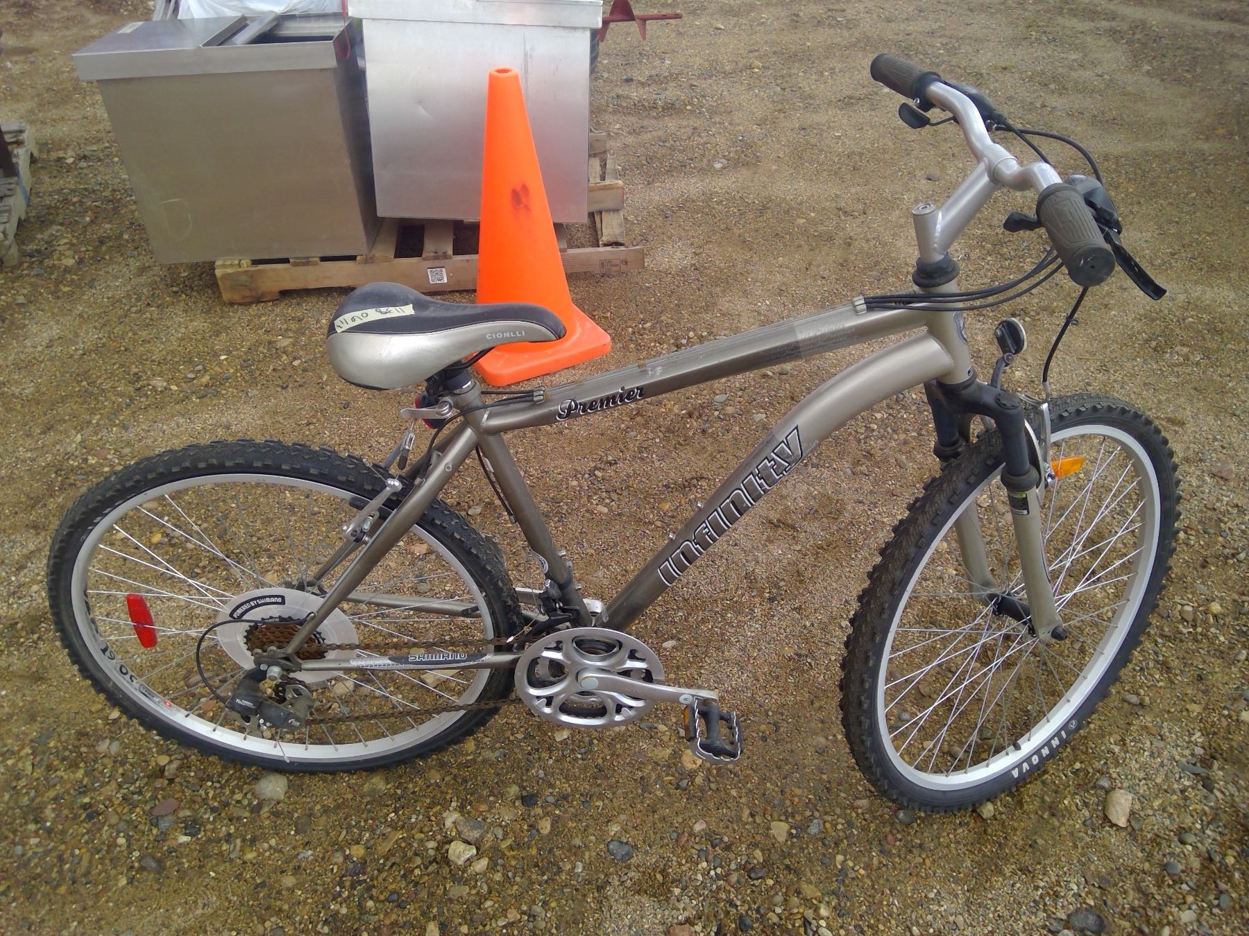 MEN'S INFINITY MOUNTAIN BIKE