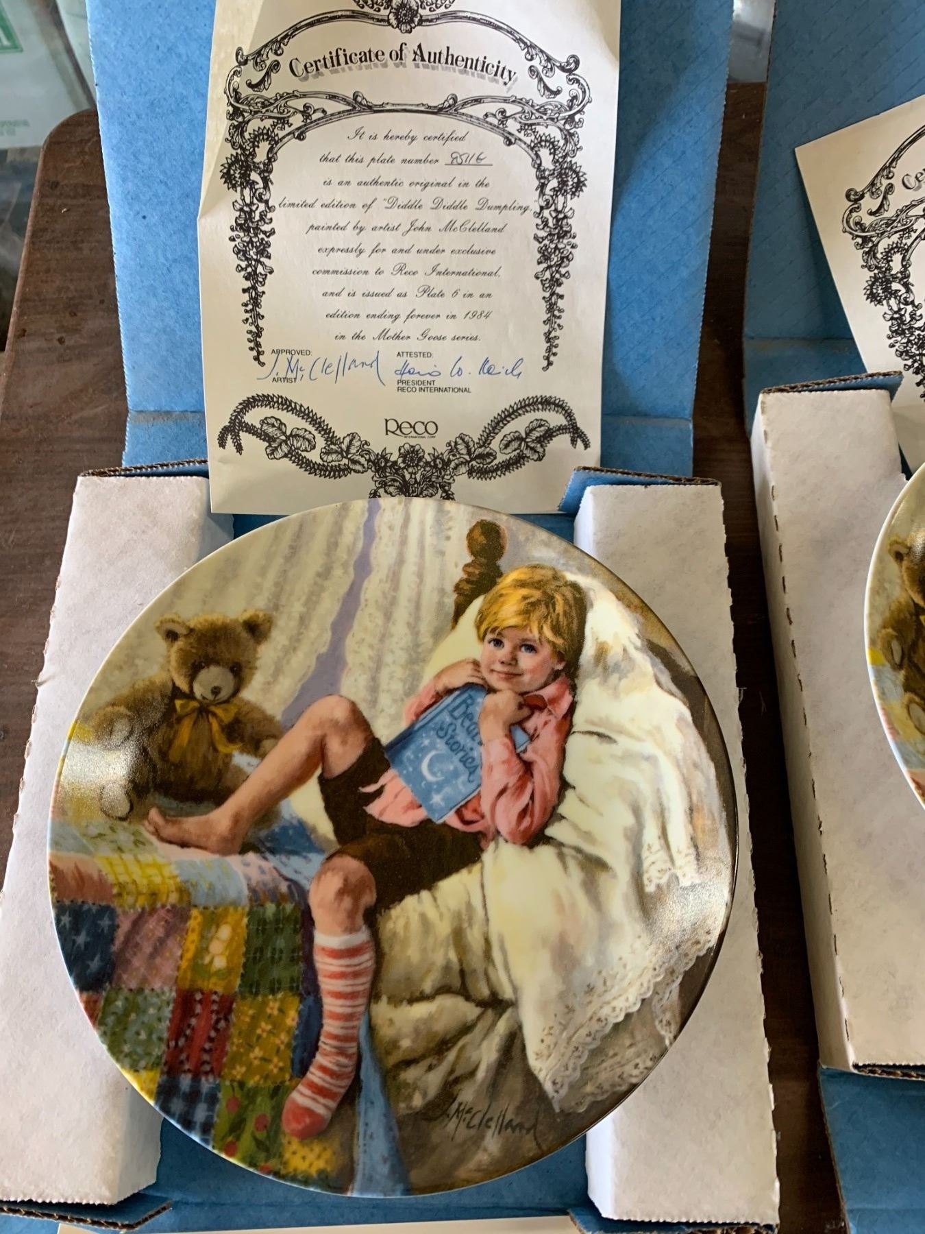 FINE CHINA COLLECTIBLE ART PLATES (5)