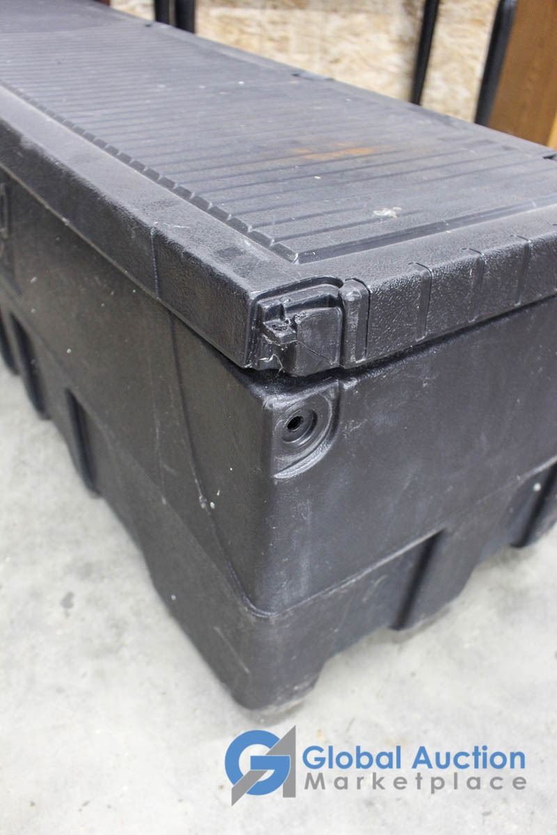 **Delta Packer 90 Truck Tool Box