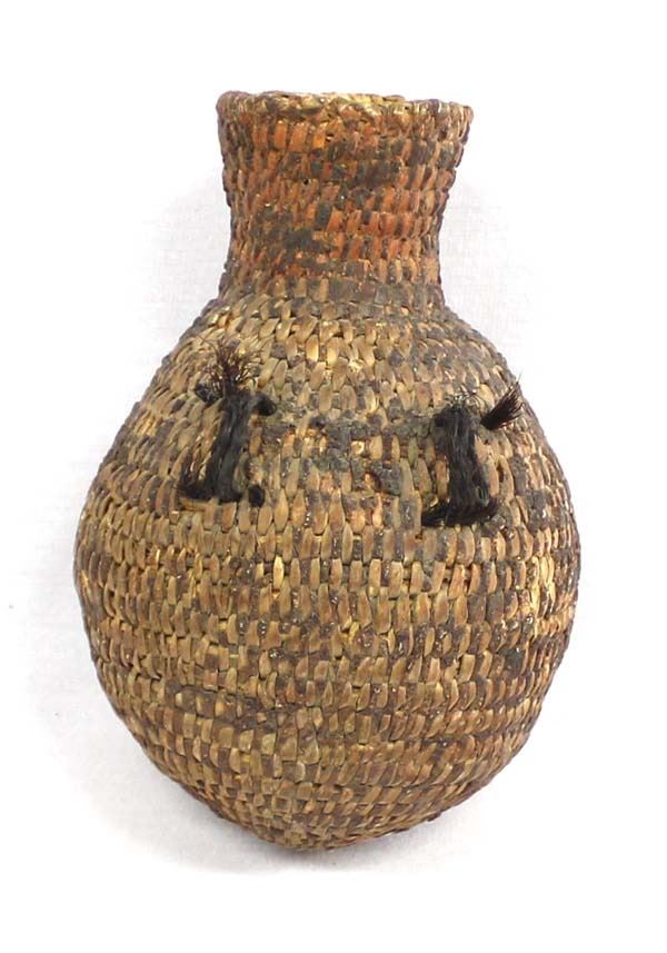 Vintage Native American Apache Tus Basket