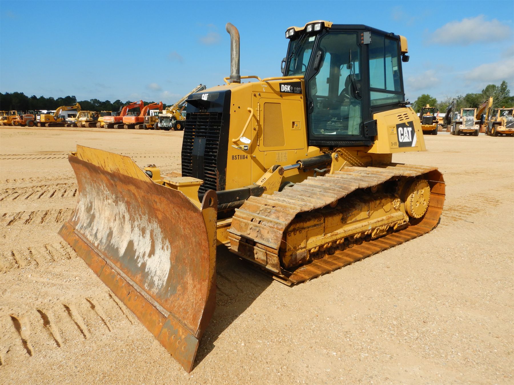 2015 CATERPILLAR D6K2 LGP Dozer / Crawler Tractor - J.M. Wood Auction Company, Inc.