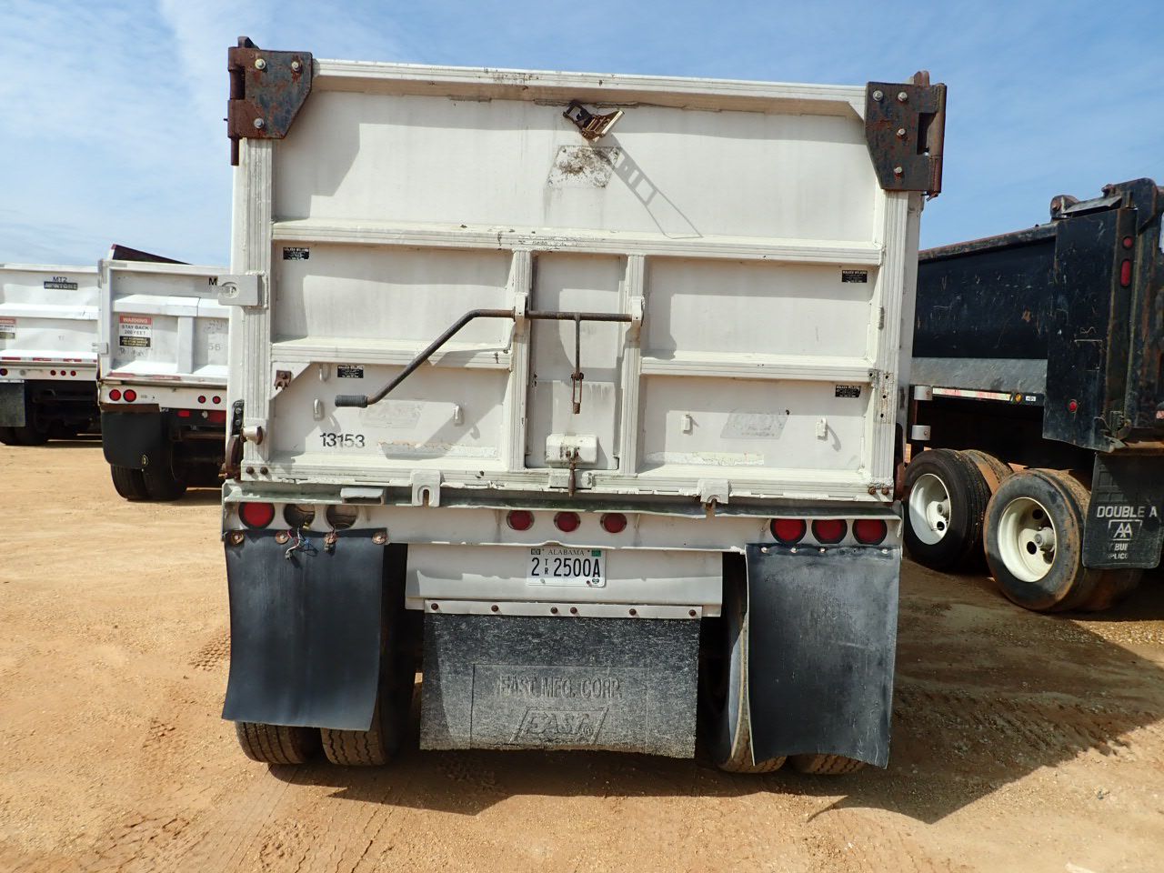 1992 EAST End Dump Trailer