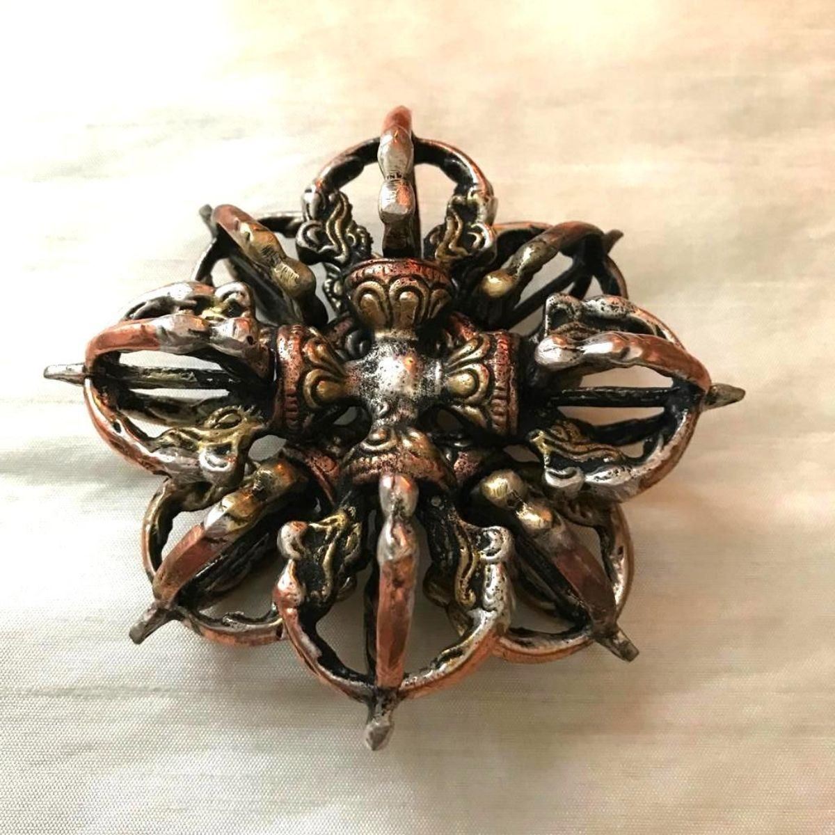 Pair of Oriental Decorative Throwing Stars, Weapons