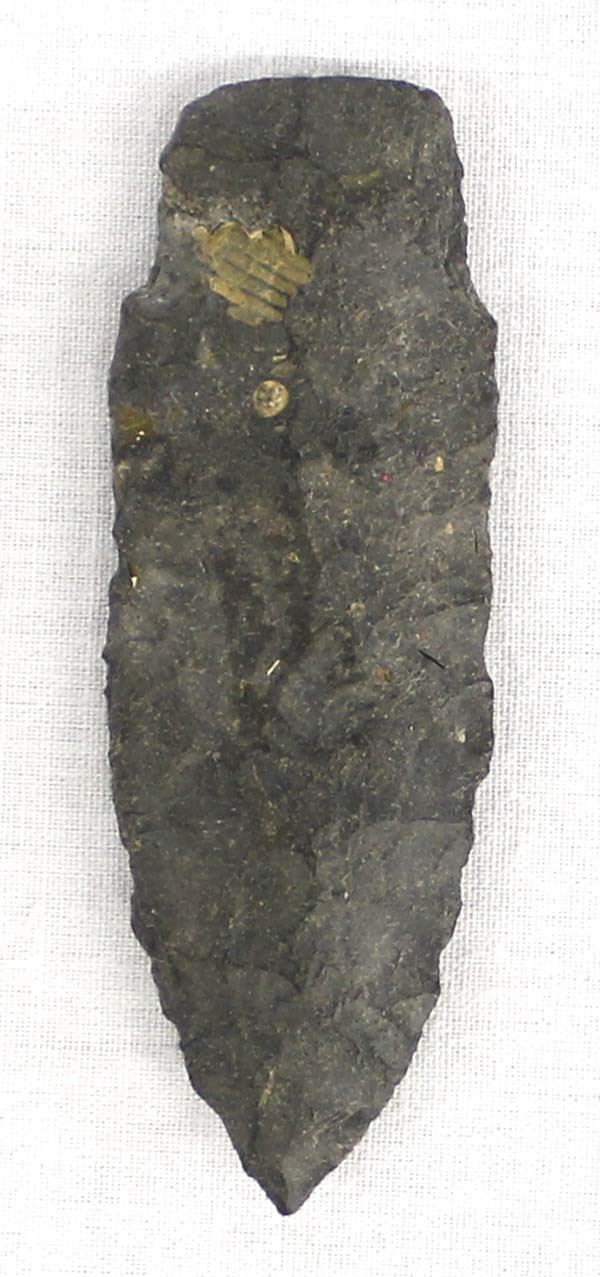 Prehistoric Native American Stone Arrowhead