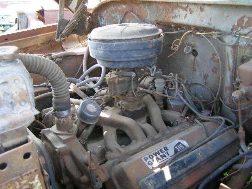 DODGE D500 TRUCK- HEMI MOTOR