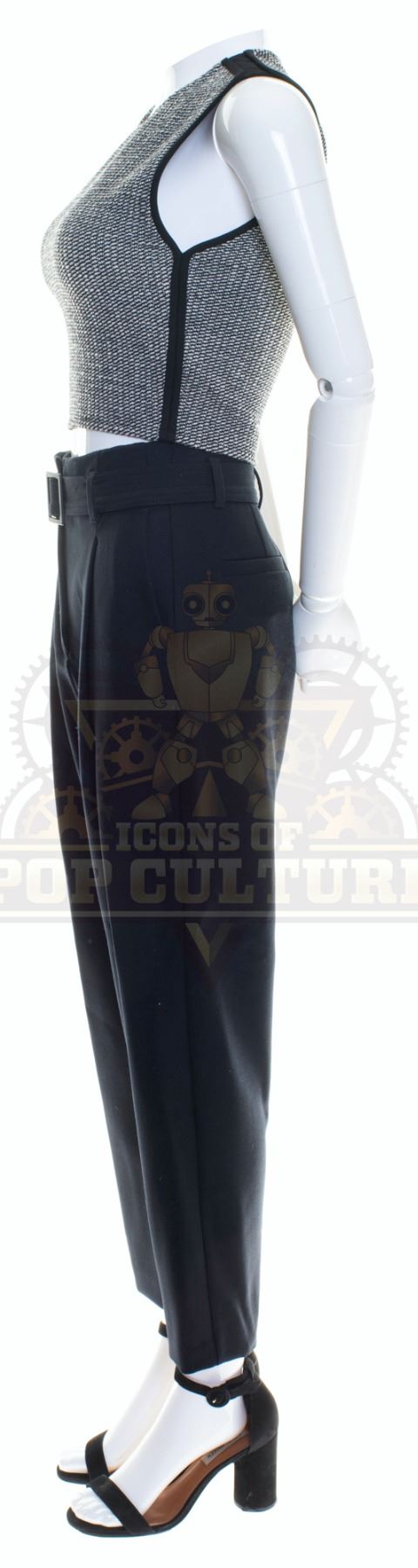 Future Man (TV) – Jeri Elizabeth Lang’s Outfit – FM384