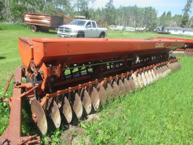 Case 120 15' x 2 Discer Seeder SAFA