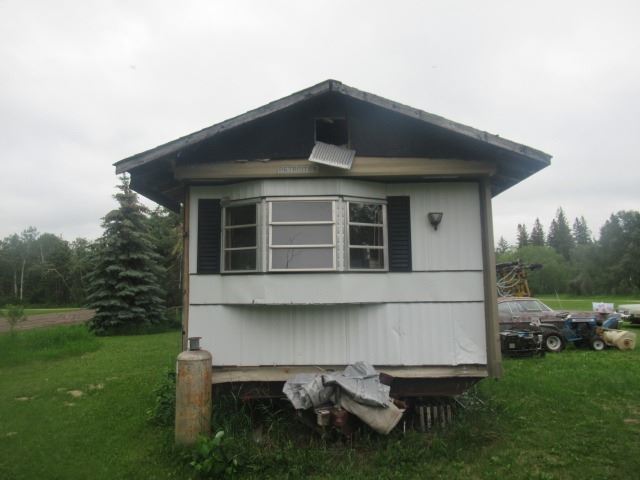 72 Detroiter 12' x 60' 2 BR Mobile Home Upgrade Flooring & redone ...