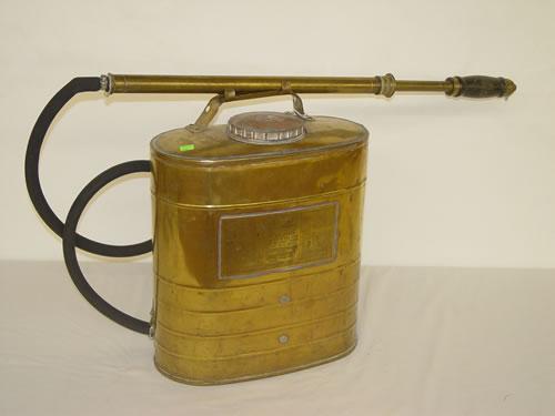 BRASS SMITH INDIAN BACKPACK PUMP W/ P