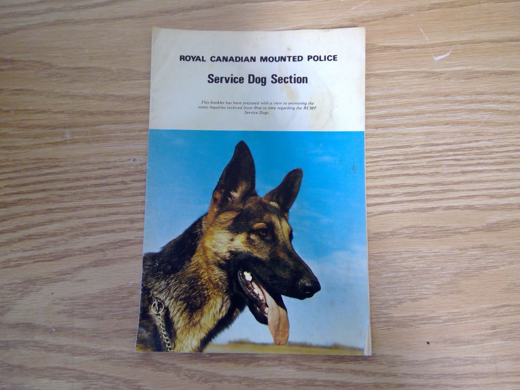 BOX OF MISC. JOHN WAYNE MAGAZINE, DAMAGED COWBOYS AND HORSE FIGURINE ...