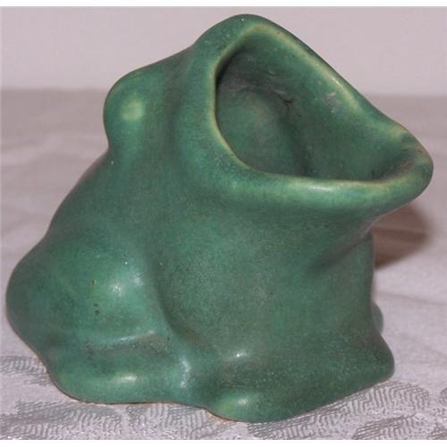 Niloak Frog Ashtray (arts & crafts pottery) #1070818