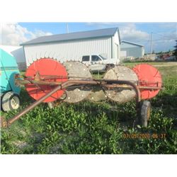 Pollard 5 Wheel Rake